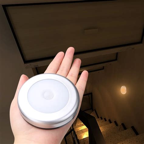 6led Pir Motion Sensor Activated Wall Light Battery Powered Night Light