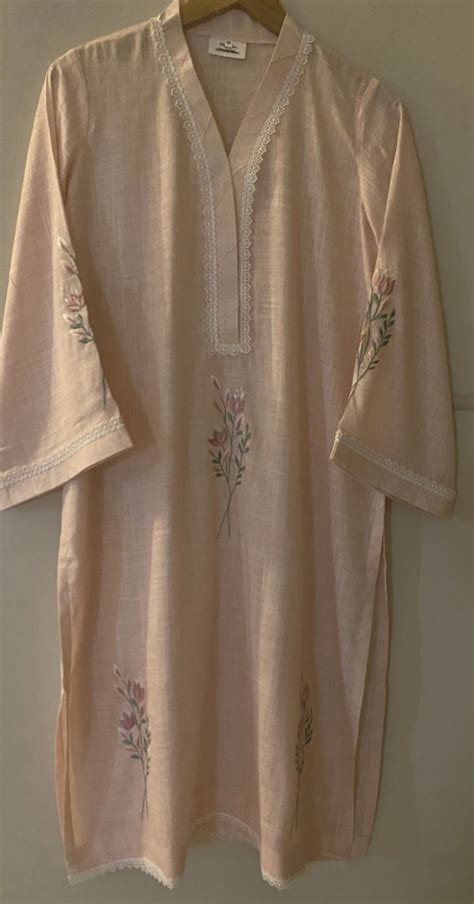 Pin By TK On Neckline Trendy Shirt Designs Embroidery Suits Design