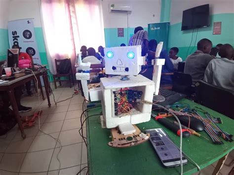 Cyril Yoah On Linkedin Arduino Robotics Stem Techeducation Joinus