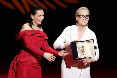 Meryl Streep Recibió La Palma De Oro Y Fue Ovacionada Por El Público De