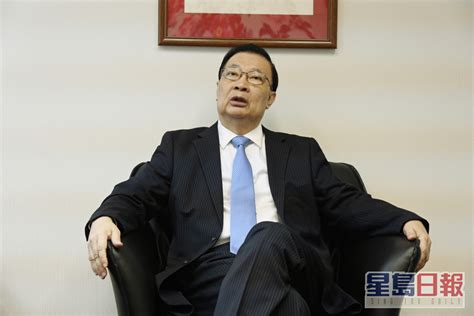 譚耀宗最後一次出席人大常委會會議 拒評接班人選 星島日報