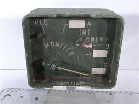 Vintage Us Army Radio Control Intercommunication Set C 2298vrc 50