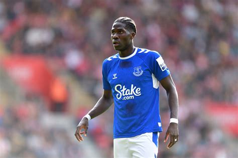 Chelsea Transfer News Interest In Everton Midfielder Amadou Onana