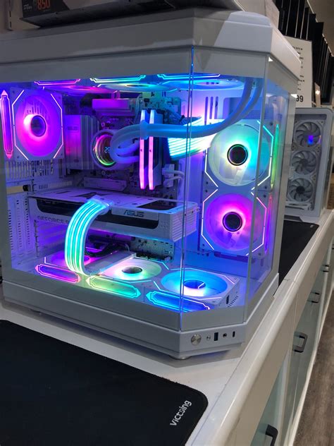 Pure White Gaming Pc With R7 7800x3d Rtx5070 32g D5 2t Liquid Cooling