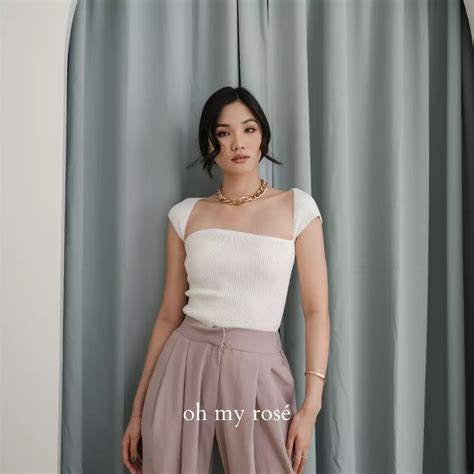 Jual Oh My Rosé Oh My Rosé Olivia Top White Original 2024 Zalora