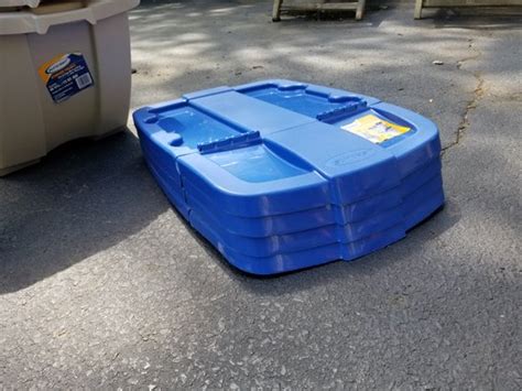 5 Suncast 18 Gallon Stackable Resin Home Storage Bins 1860756