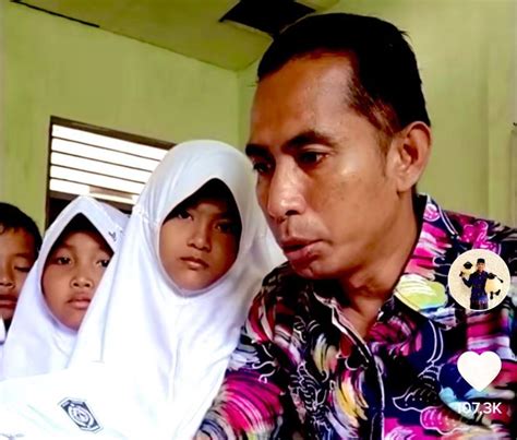 Biodata Instagram Pak Ribut Guru Lumajang Viral Di TikTok Gegara