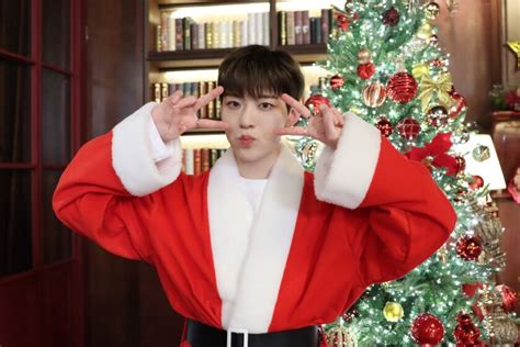 231221 Nine I Back To Christmas Genie Magazine Behind The Scenes