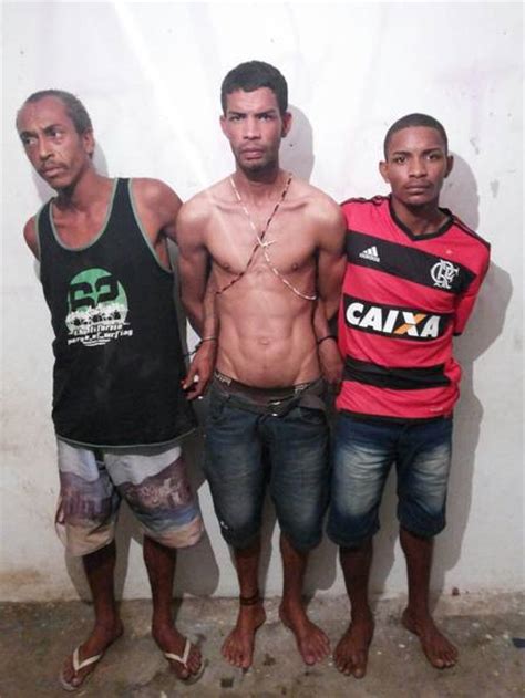 Homens São Presos Com Drogas Na Favela Do Sabão Em Niterói