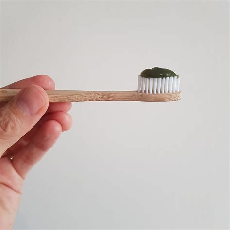 J ai testé le dentifrice à l aloé vera Forever Bright mon avis