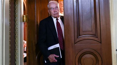 Senator Opens Inquiry Into Us Center For Safesports Hiring Of