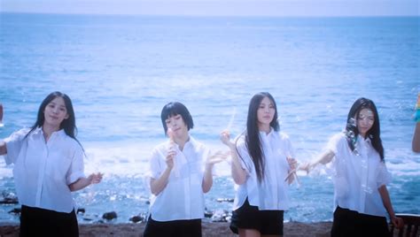 뉴진스 신곡 Bubble Gum Mv 컴백 수록곡 연예이슈 수다방 네모판