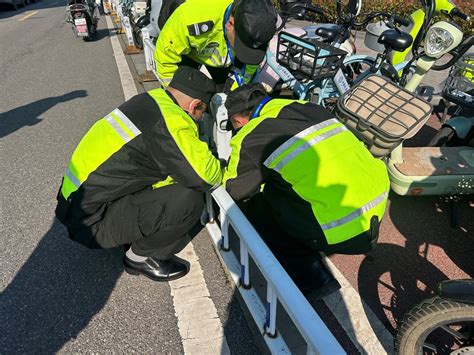 筑牢安全防线 守护校园平安 安全保卫部