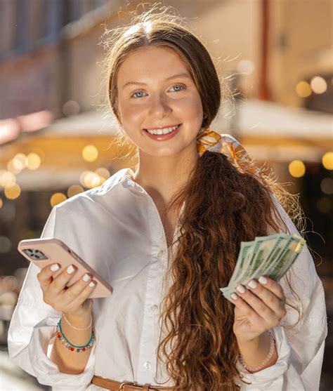 How To Attract Money Using Your Phone Case Yourtango