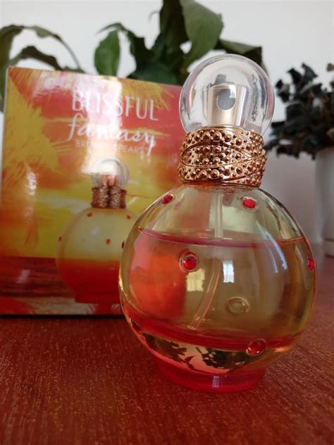 Парфуми — цена 499 грн в каталоге Парфюмированная вода Купить товары