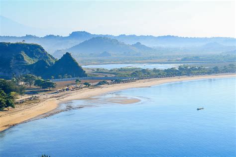 탄 중 안 비치 롬복 섬 서 부 누 사 Tenggara 인도네시아 관광객에 대한 스톡 사진 및 기타 이미지 관광객 물