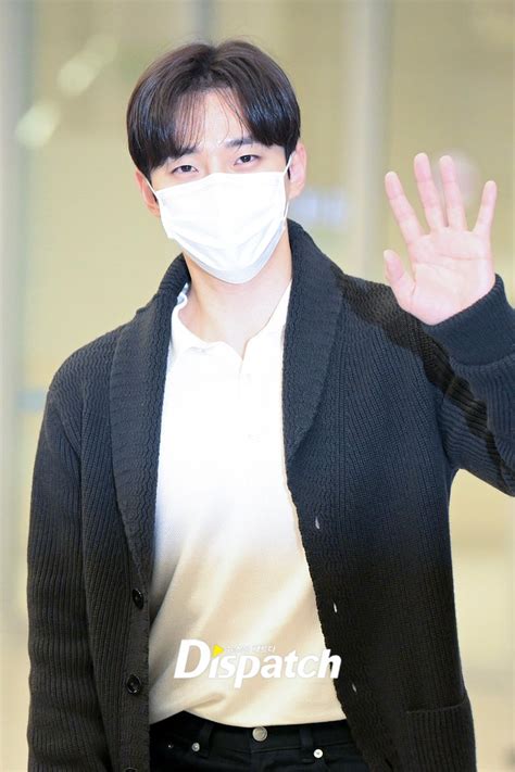 수박 땡모 [윤아 ️🦌] On Twitter Rt Dlwwnsgh0125 230217 준호 인천공항 입국사진모음💛 준호