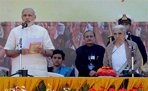 Images Modi Sworn In As Cm Of Gujarat For Fourth Time Photos News