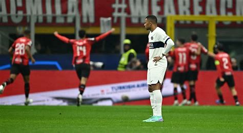 Sports Football Ligue Des Champions Le Psg Sincline Face Au