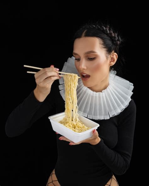 Premium Photo Beautiful Young Woman With Noodles Spaghetti Sexy Eating
