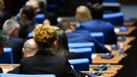 Пореден провал И днес парламентът остана без председател Новини бг