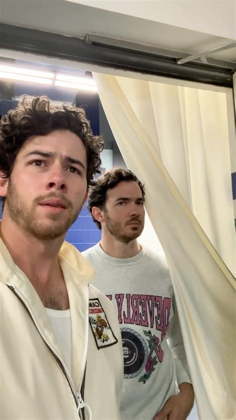 Nickjonasinstagram On Pinno What In The Bublé