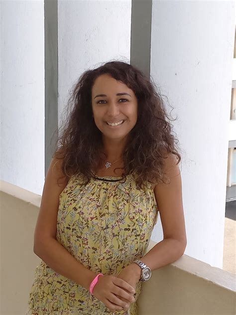 Jihane Eddo Botreau Roussel Professeure De Lettres Au Collège Joseph Pitat