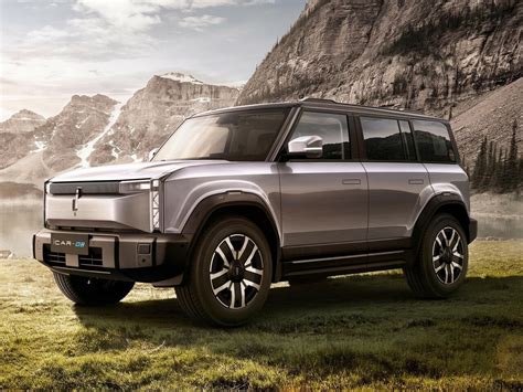 Сравнение Icar 03 и Kgm Tivoli Air по характеристикам стоимости