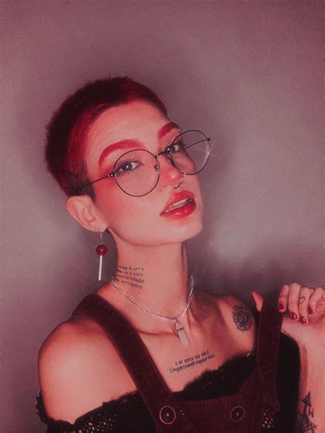 Red Aesthetic Maquiagem Vermelha Mulheres Carecas Brincos