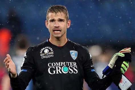 Profil Ivan Provedel Kiper Lazio Pencetak Gol Penyelamat