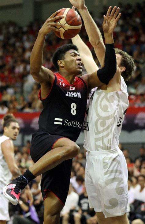 八村塁の年俸と身長！中学と高校時代の活躍・nbaでの評価と海外の反応を総まとめ Celeby セレビー ｜海外エンタメ情報まとめサイト