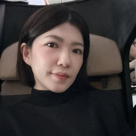 Vivian Yang Vivian Yang • Threads Say More