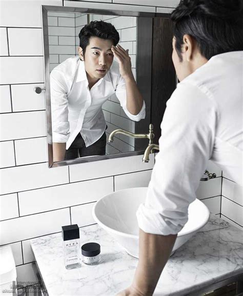 高清韩国男明星李钟赫bntnews时尚杂志封面图集 万佳直播吧