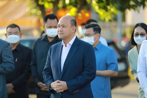 ឯកឧត្តម ហ៊ុន ម៉ានី និងសហការី បានអញ្ជើញជួបសំណេះសំណាល