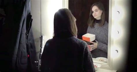 Two Way Mirror Prank Will Give These People Lifelong Anxiety Creepy