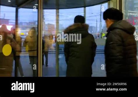 Foyer Elevator Stock Videos And Footage Hd And 4k Video Clips Alamy