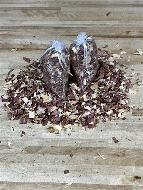 Cedar Blocks And Sachets For Clothes And Shoe Storage 100 Aromatic