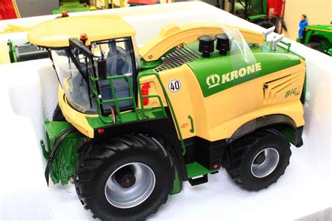 R601666 Ros Krone Bigx 1180 Self Propelled Forage Harvester With Grass