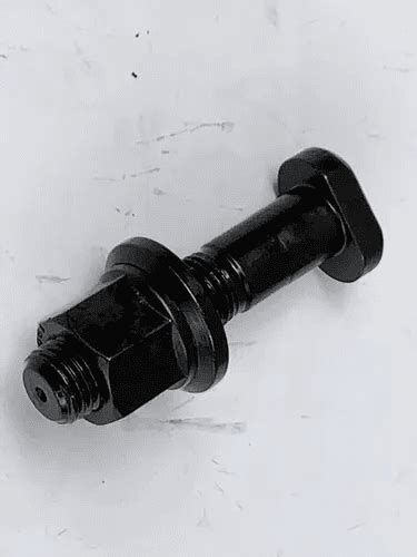 Peekay Auto Industries Bharatbenz Rear Hub Bolt At Best Price Autogorilla