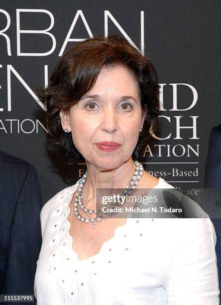 Barbara Dalio Photos And Premium High Res Pictures Getty Images