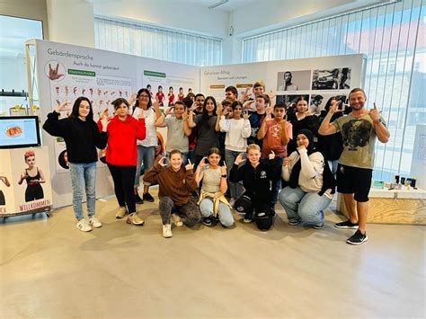 Hands Up Erlebnis Stille Für Die 3 Klassen NÖ Mittelschule Für Wirtschaft Und Technik