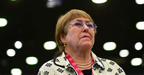 Michelle Bachelet Superó A Kast En Una Encuesta Y Se Instala Como La