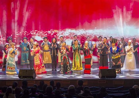 “少数民族声乐表演人才培养”项目新年音乐会（组图）