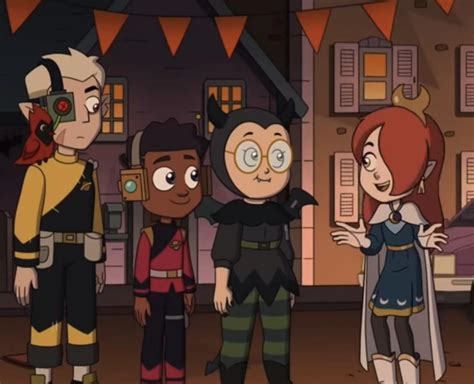 Bru Hunter Tall Af In This Picture Rtheowlhouse