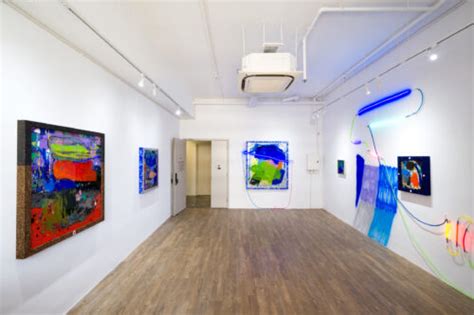 Super Deluxe Violet Sky Denny Gallery