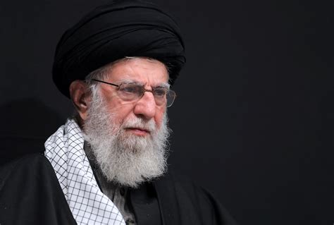 فرارو پست معنادار دقایقی پیش سایت دفتر رهبر انقلاب در توئیتر