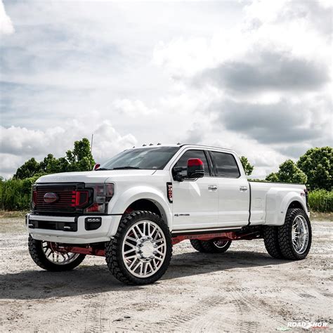 Ford F 450 Platinum Rs Edition Dually Takes Its Super Duty By Hard Up