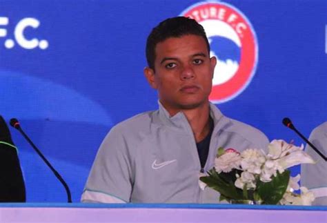 سعد سمير يكشف سبب فشل انتقال بوبو لـ الأهلي ومميزات وعيوب قندوسي