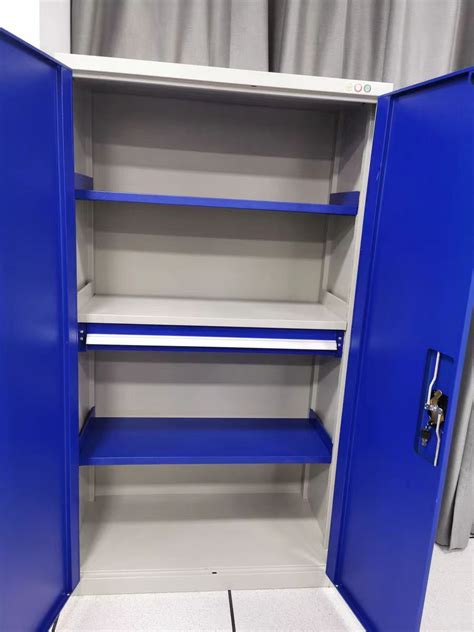 昆明车间工具柜 储物柜 五金工具柜带抽屉挂板产品图片，昆明车间工具柜 储物柜 五金工具柜带抽屉挂板产品相册 昆明经济技术开发区汉统办公用品