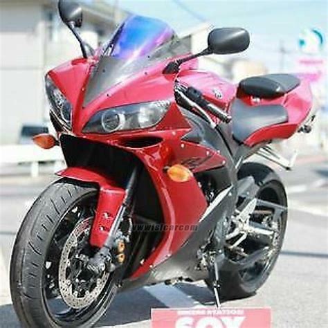 2005 R1 Red